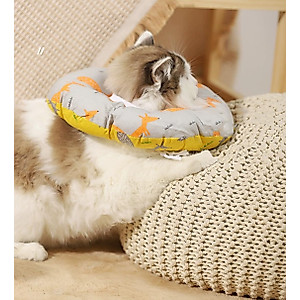 Generic Cat Cone Collar Soft, Adjustable Soft Cone for Cats, Cat Recovery Collar After Surgery for Kittens, E-Collar Elizabethan Collar for Cats, Medium