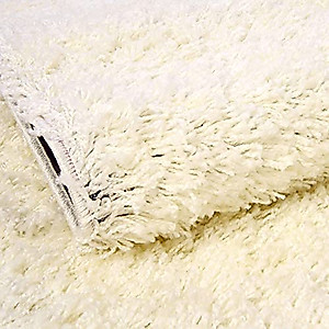 Rugs.com - Über Cozy Solid Shag Collection Rug – 4 Ft Round Snow White Shag Rug Perfect for Kitchens, Dining Rooms