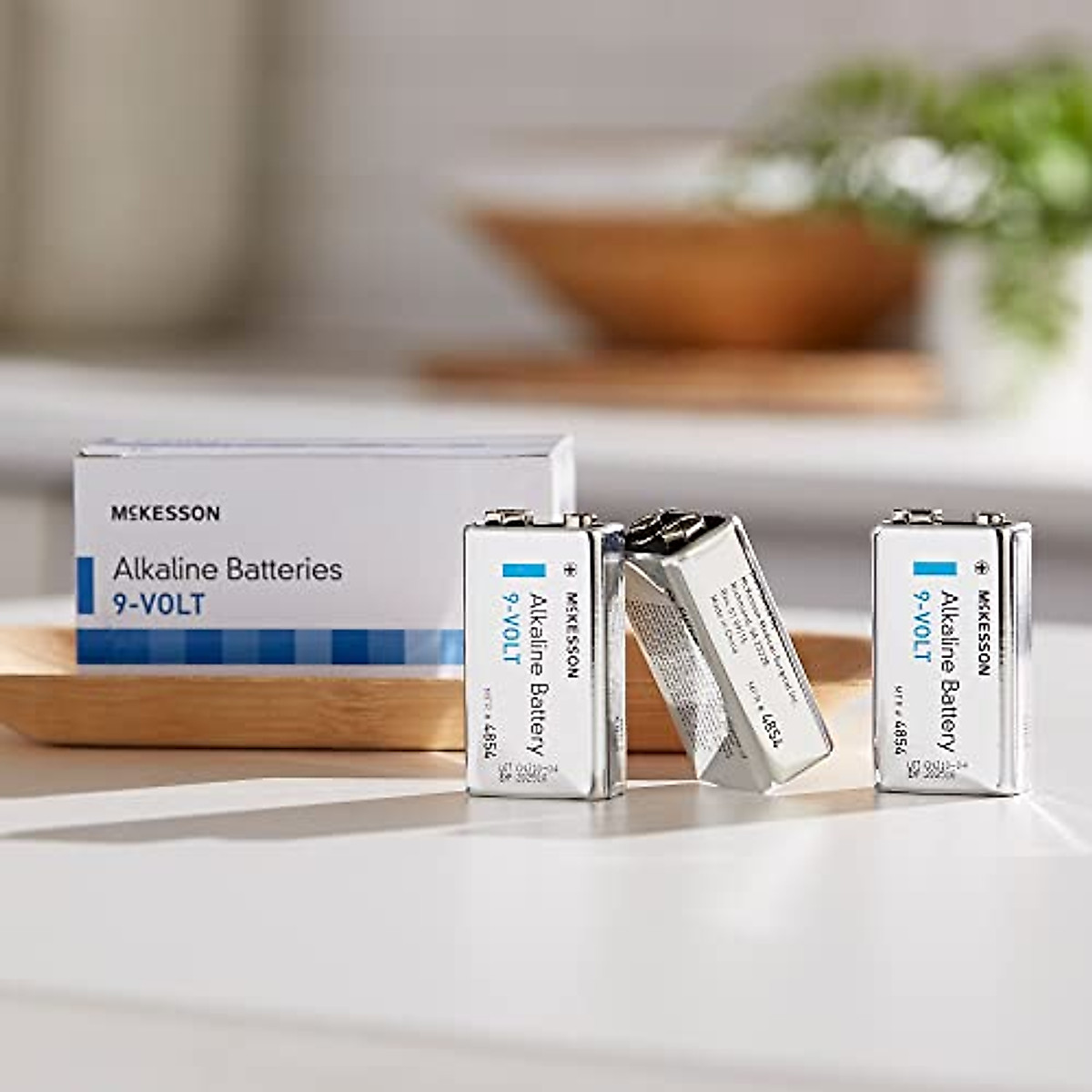 McKesson Alkaline 9V Batteries, 9 Volt, Long Lasting, 10 Count, 25 Packs, 250 Total