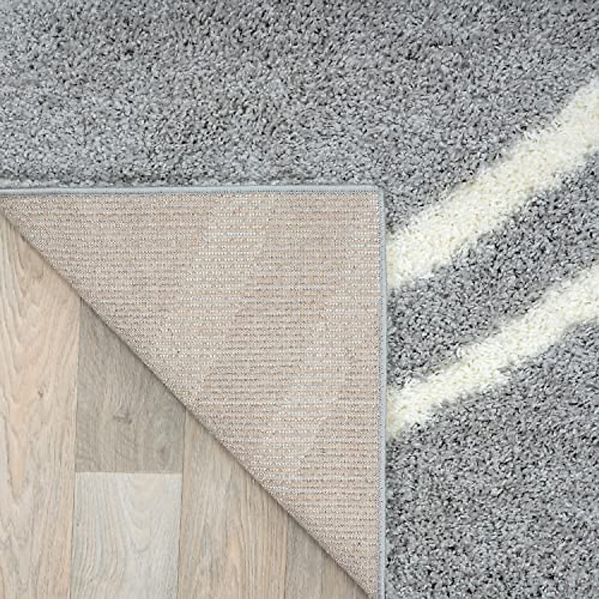 Rugshop Cozy Contemporary Stripe Perfect for Living Room,Bedroom,Home Office Non-Shedding Plush Shag Area Rug 5'3" x 7'3" Gray-White