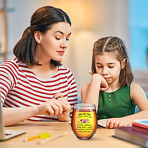 Patelai Thank You for Being My Stepmom Wine Glass, Second Mom Stepmother Mommy Gifts for Mother's Day Christmas Birthday, 17 oz Wine Glass for Step Mother, Mother in Law