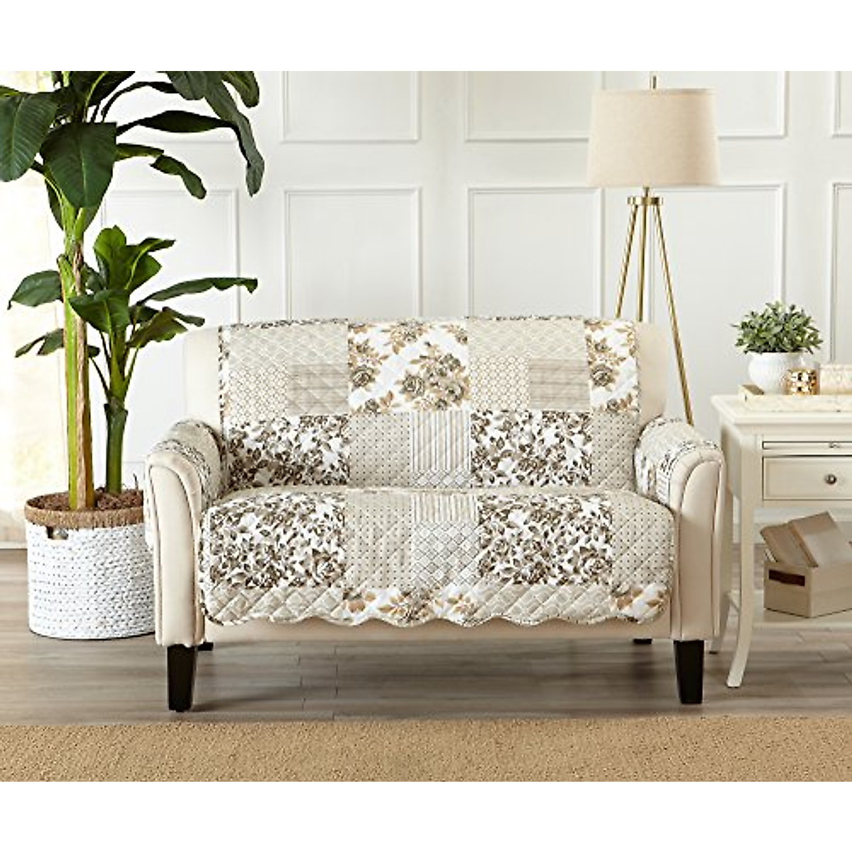 Great Bay Home Patchwork Scalloped Printed Furniture Protector Stain Resistant Loveseat Cover (Loveseat, Taupe)