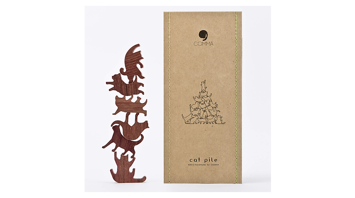 COMMA Wooden Cat Pile Set - 6 Handmade Kittens