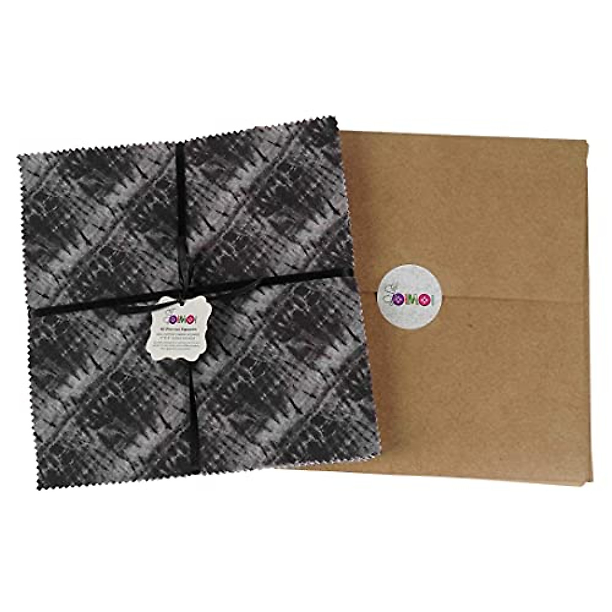 Soimoi Chihuahua & Dot Print Precut 5-inch Cotton Fabric Quilting Squares Charm Pack DIY Patchwork Sewing Craft- Black