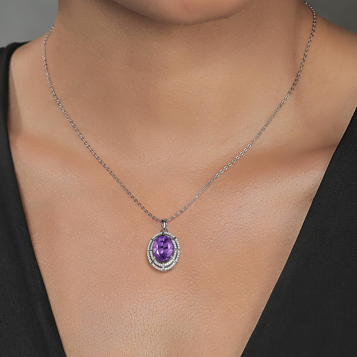 Gem Stone King 925 Sterling Silver 14X10MM Oval Gemstone Birthstone Pendant Necklace for Women with 18 Inch Silver Chain