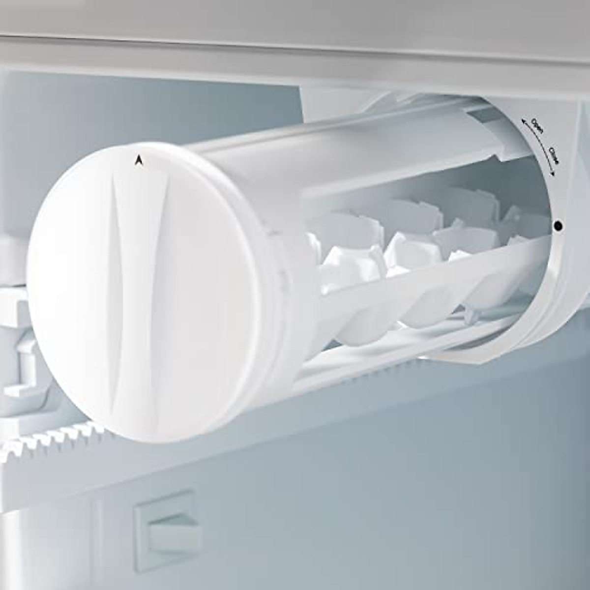 Z Line Kitchen and Bath ZLINE 36 in. 22.5 cu. ft Freestanding French Door Refrigerator with Ice Maker in Fingerprint Resistant Black Stainless Steel (RFM-36-BS)