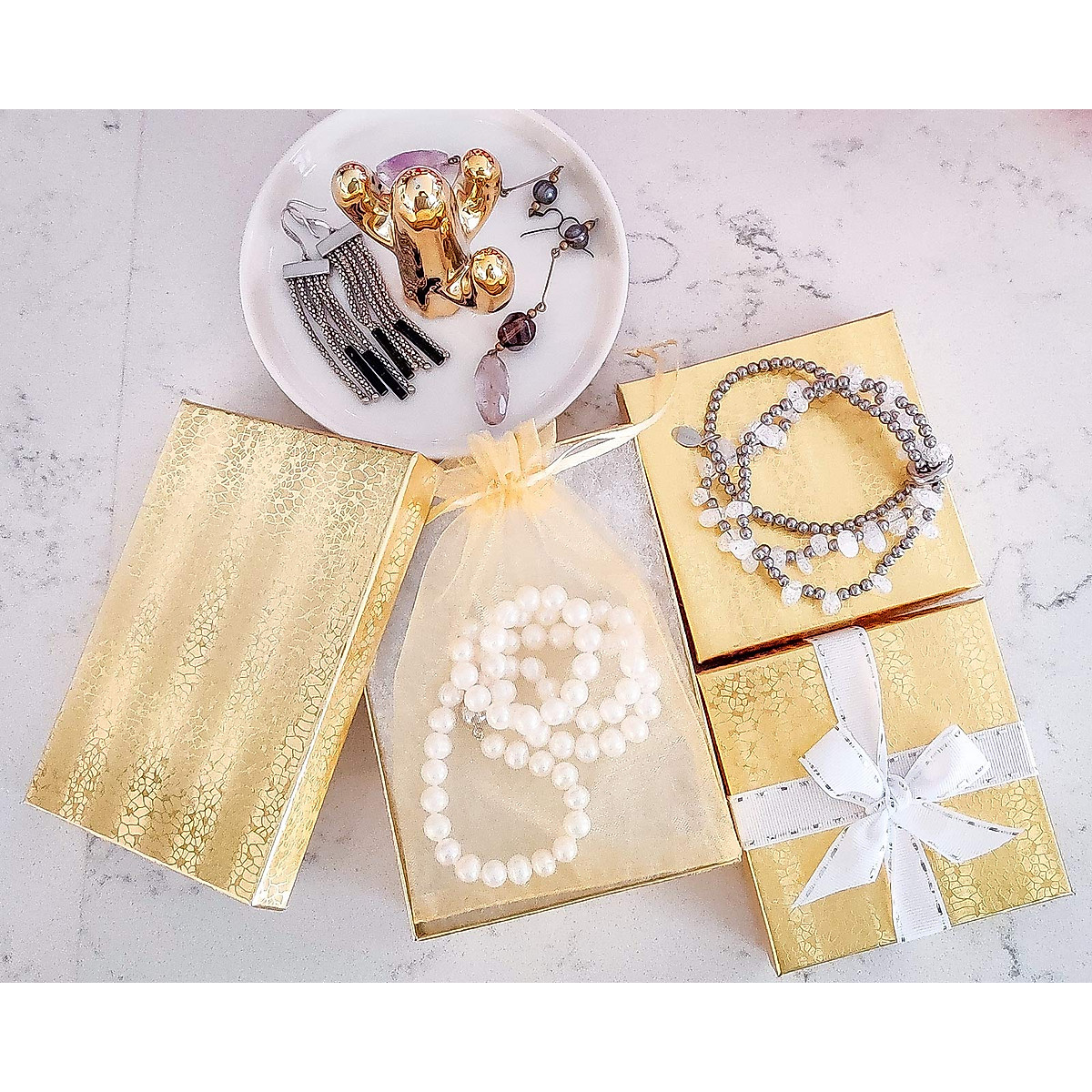 TheDisplayGuys - 100-Pack #32 Cotton Filled Cardboard Paper Jewelry Boxes Gift Case - Gold Foil (3.3" x 2.3" x 1.0") - for Shipping or Storage