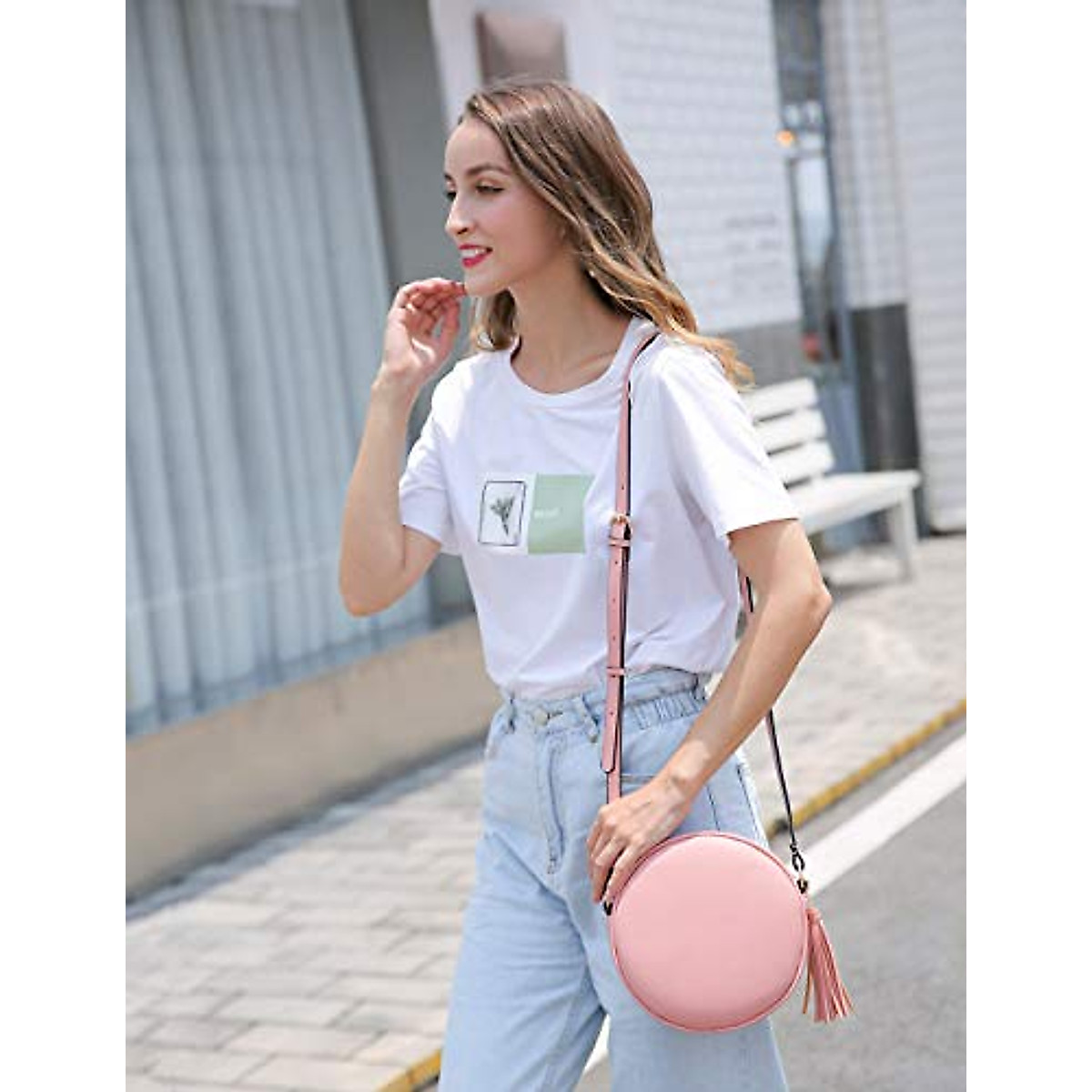 CATMICOO Round Crossbody Purses for Women Circle Bag with Tassel (Black)