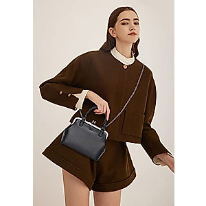 GM LIKKIE Kiss Lock Purses and Handbags, Vintage PU Leather Clutch Purses for Women, Top Handle Evening Handbag (Black)