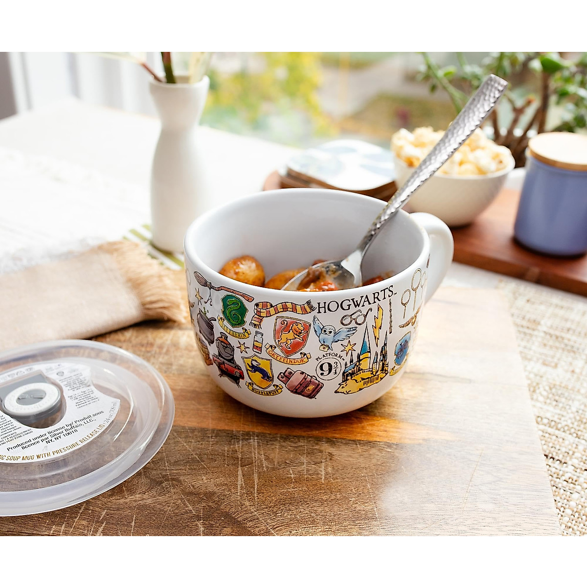 Silver Buffalo Harry Potter Hogwarts Destination Ceramic Soup Mug Bowl With Vented Lid and Handle For Ice Cream, Cereal, Beverages | Holds 24 Ounces