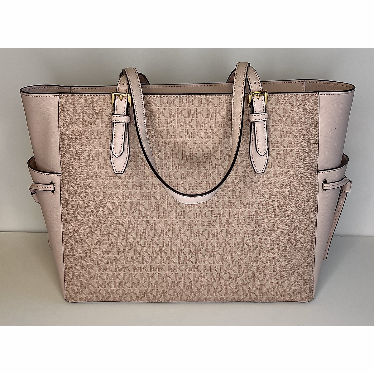 Michael Kors MICHAEL Michel Kors Gilly Large Drawstring Travel Tote bundled with Double Zip Wristlet Purse Hook (Signature MK Pink)