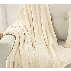 Ultra Soft Reversible Faux Fur Throw, Thick Fluffy Blanket for Winter Sofa Couch, Cuddly & Warm, (50"x 60", Cream)
