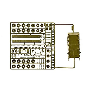 Italeri 6587 M-24 Chaffe Korean War, 1:35 Scale Plastic Model Kit, Plastic Model Assembly, Model Making, Military Vehicles, Green