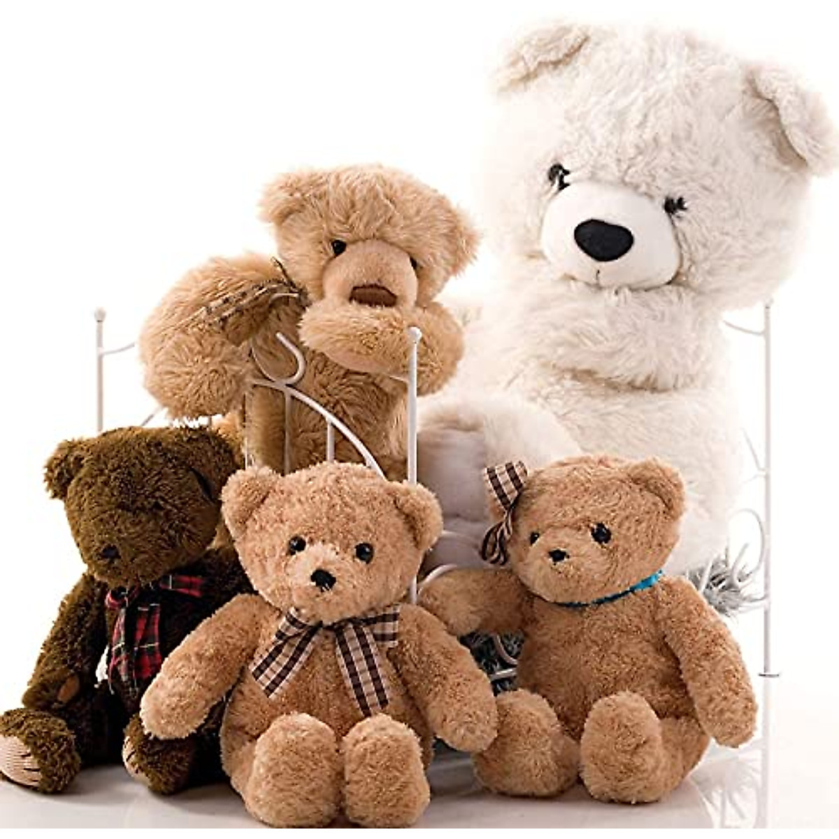 YUYOYE Super Soft Fluffy Fur Yarn for Crochet and Knitting, Faux Fur Thick & Quick Bulky Yarn (700-Ginger)