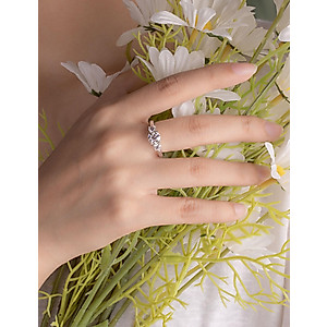 Ladylike Moissanite Engagement Rings for Women 18K White Gold Plated Sterling Silver Round Cut 3-Stone Ring 1.6 Carats D Color VVS1 Moissanite Rings Anniversary Wedding Ring Promise Ring for Her (7)