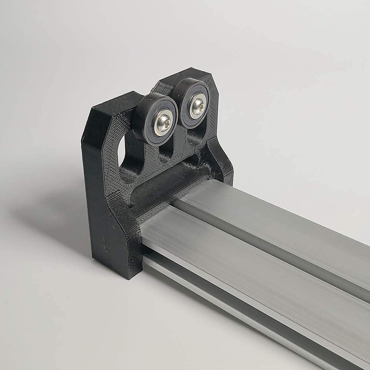 DarkForest BM004 Wide Size Arrow Spinner Inspector with Aluminum Alloy Base Arrow Shaft Straightness and Broadheads Balance Detector