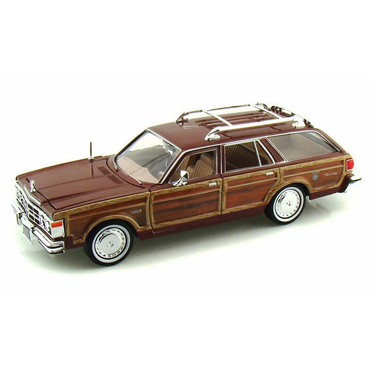 1979 Chrysler Lebaron Town & Country Wagon, Red with Woodie Siding Motormax 73331 - 1/24 Scale Diecast Model Car
