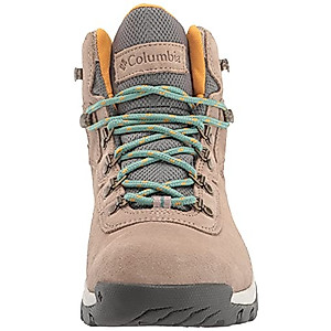 Columbia Women’s Newton Ridge Plus Waterproof Amped Hiking Boot, Waterproof Leather, Oxford Tan/Dusty Green, 6.5