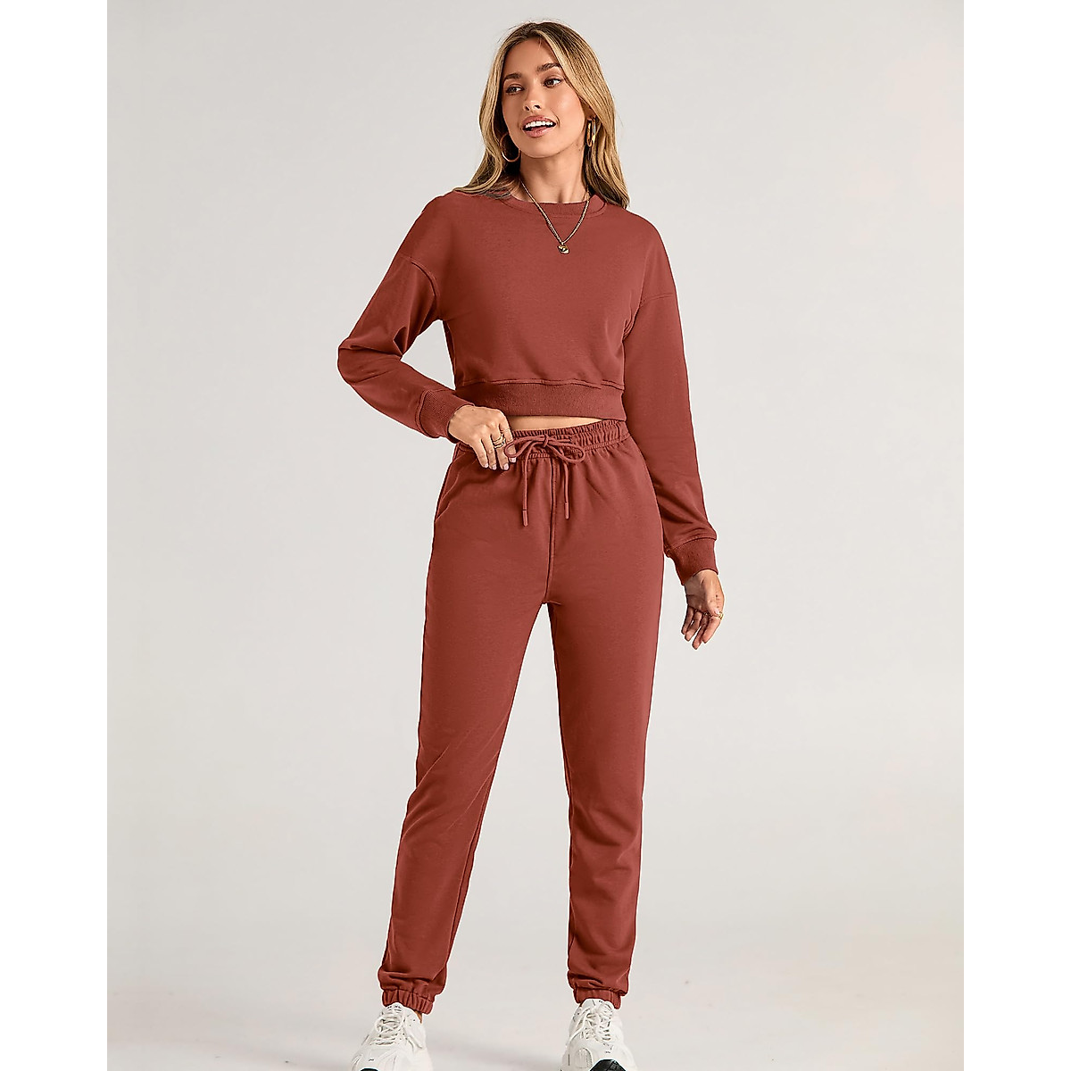 BTFBM Women 2 Piece Outfits Long Sleeve Crop Top Pullover Drawstring Pant Jogger Set Casual Sweatsuits Tracksuit Pockets(Solid Brick Red, X-Large)