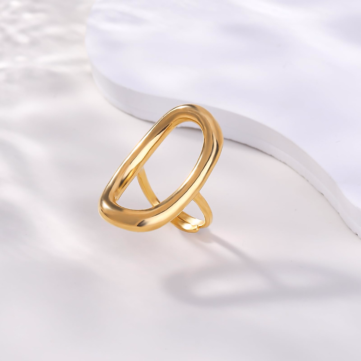 YADUDA Dainty Oval Open Ring for Women 18K gold plated Chunky Statement Band Rings Simple Stack Finger Jewelry Gift,Size 8