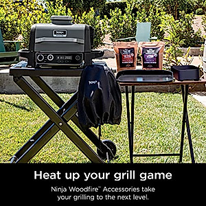 Ninja XSKGRDPLT Woodfire, Outdoor Flat Top Griddle Plate, Compatible with Ninja Woodfire Grills (OG700 series), Ceramic Coating, Insert, Black/Grey