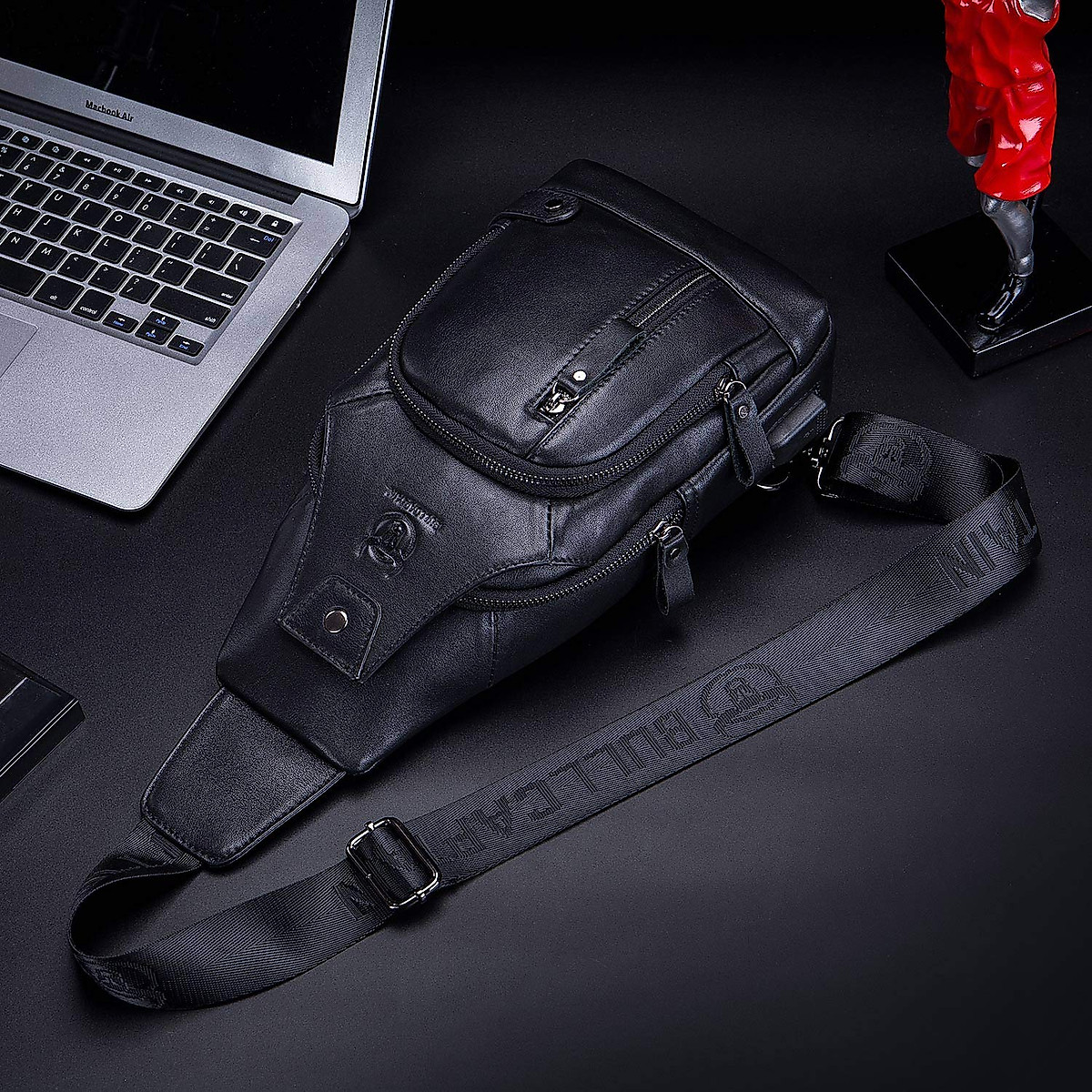 BULLCAPTAIN Leather Sling Bag Mens Chest Bag Casual Shoulder Crossbody Bags Travel Hiking Backpacks Daypack with USB Charging Port (Black)
