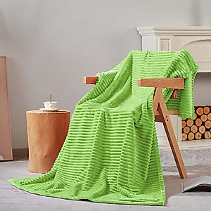 Bnuitland Light Green Flannel Throw with Storage Pouch,300GSM Super Soft Fleece Stripe Pattern Sofa Blanket for Babys and Kids, Lightweight Cozy Bed Throw for Home Decor All Season