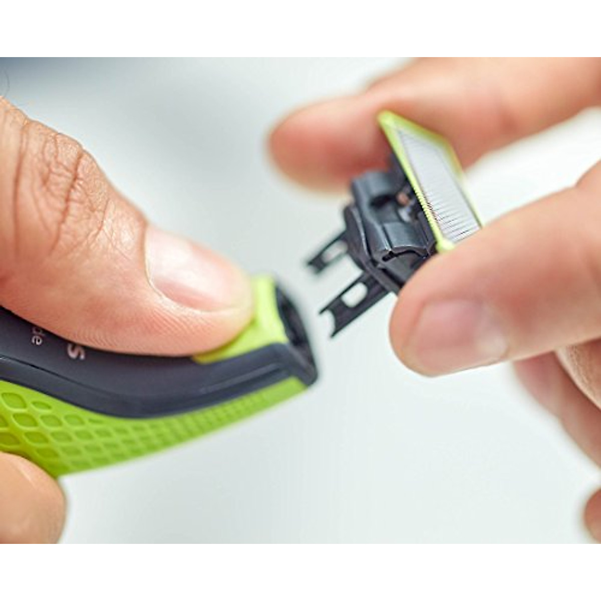 Philips Norelco QP220/80 OneBlade Replacement Blades, 2 Count