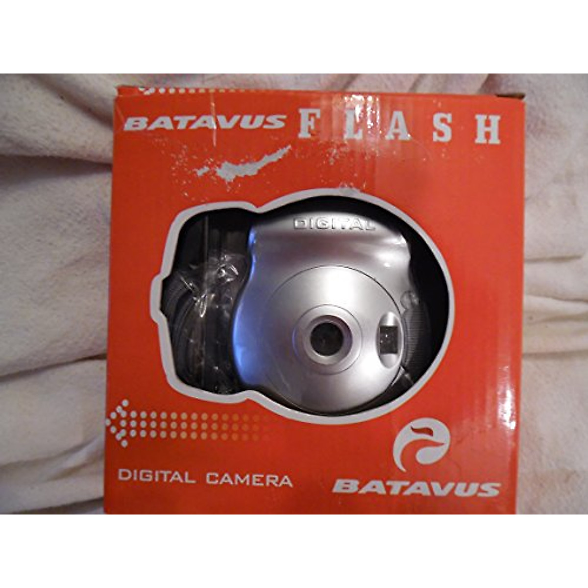 Ed's Variety Store Vintage Digital Camera 300k Pixels with Software and USB Cable