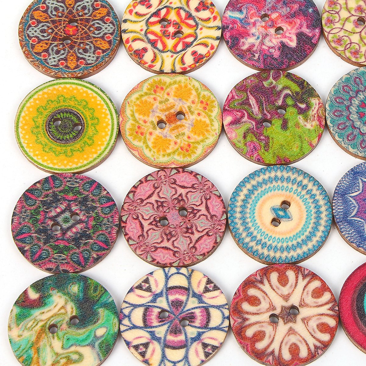 Mahaohao 100pcs Mixed Random Flower Painting Round 2 Holes Wood Wooden Buttons for Sewing Crafting 20mm