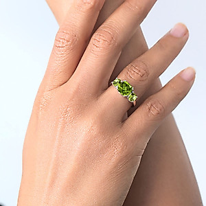 Gem Stone King 925 Sterling Silver Green Peridot 3 Stone Engagement Ring For Women (3.45 Cttw, Gemstone August Birthstone, Cushion 8MM, Size 7)