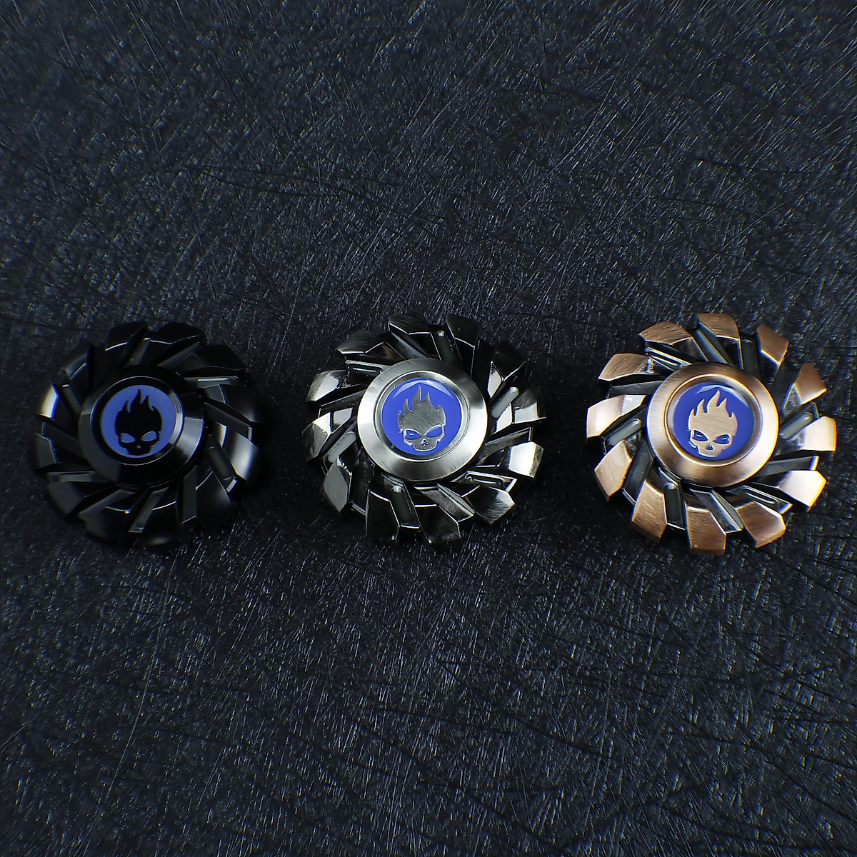 YIJO Fidget Spinners, Metal Fidget Toys, Silver Fidget Spinners for Kids and Adults Named Shadow Silver Could Glow in The Dark