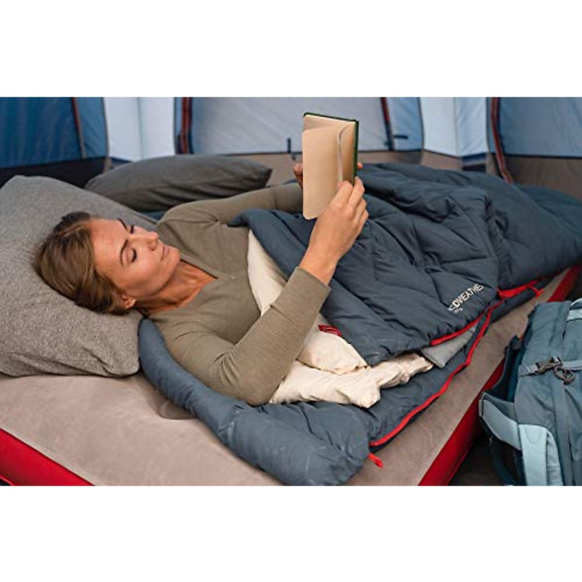 Coleman All-Weather Multi-Layer Sleeping Bag, 3 Versatile Layers for Temperatures Ranging from 0°F to 60°F, Includes No-Snag Zipper, Easy Packing, and Heat Insulation