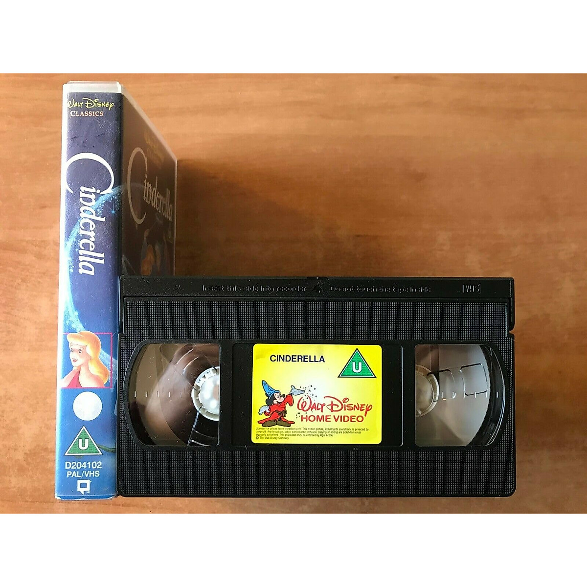 Cinderella [VHS]