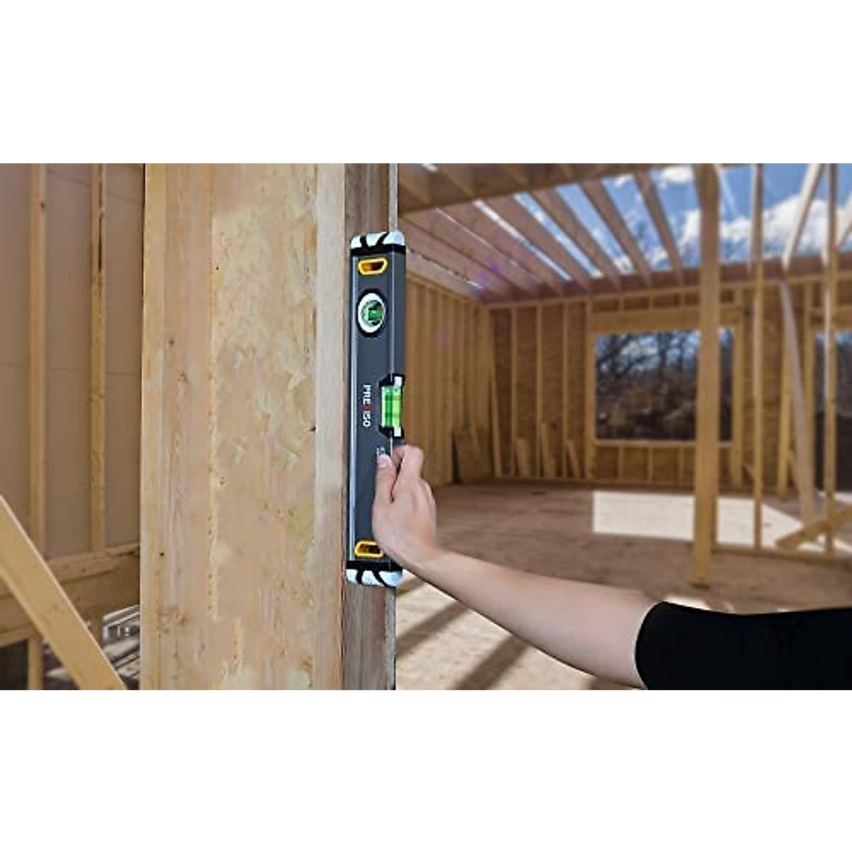 PREXISO 16IN Anti-Shock Spirit Level, Aluminum Alloy Construction, V-Groove, with Bonus 16-feet Tape Measure, Ideal for Decoration, Home Furnishings, Construction