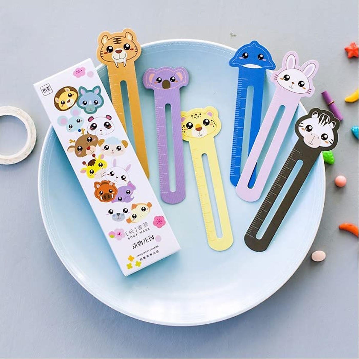 Aufruh 30Pieces Cute Animals Bookmarks Funny Cartoon Page Markers for Students Readers Bear Lion Tiger Cat Monkey Elephant Rabbit Giraffe