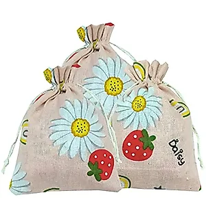 Spring Strawberry Daisy Flower Party Favor Bags Flower Gift Treat Bags Drawstring Gift Bag Summer Fruit Party Favor Bag for Gilrs Strawberry Party ,Baby Shower,Birthday Party , Spring Flower Party Favor Bags Supplies Pink