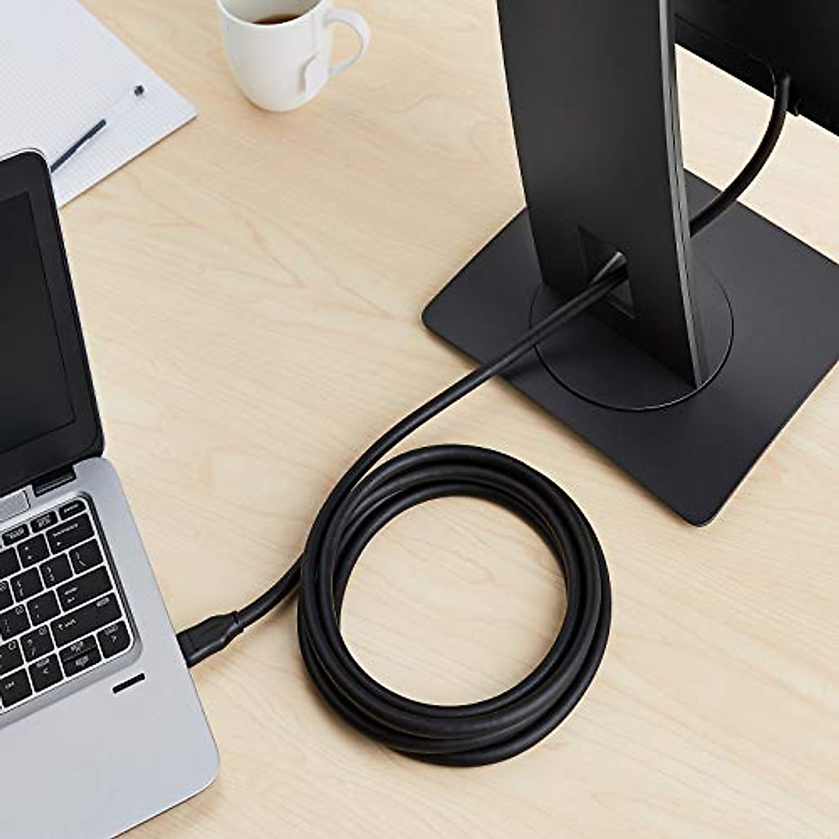 Amazon Basics DisplayPort 1.4 Cable, 32.4Gbps High-Speed, 8K@60Hz, 4K@120Hz, Dynamic HDR and 3D, Gold-Plated Plugs, 10 Foot, Black