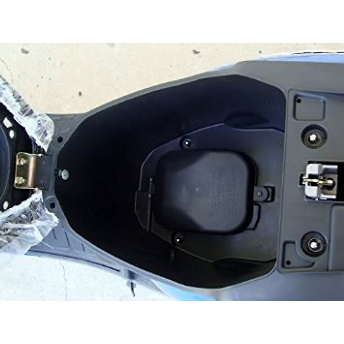 SmartDealsNow Powersports TAO TAO Adult Street Scooter 150cc Lancer Eagle 150 Gas Powered Moped, Black