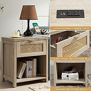 Bacyion Nightstands Set of 2 with Charging Station - Farmhouse Wood Night Stand with Drawer and Storage Shelf, Accent Bedside Table with USB Ports & Outlets, Boho End Table Side Table for Bedroom