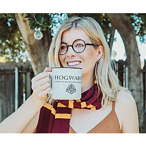 Silver Buffalo Harry Potter Hogwarts Crest Camper Ceramic Mug, 20 Ounces