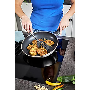 Rösle Basics Line Slotted Turner Spatula with 13.5 in. Stainless Steel Handle