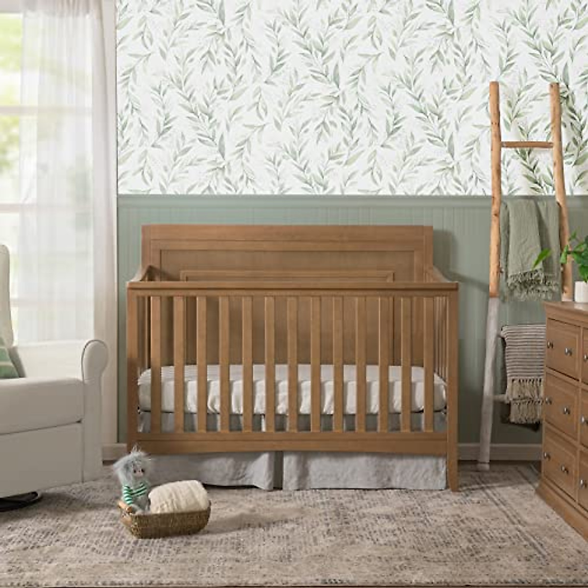 DaVinci Anders 4-in-1 Convertible Crib in Hazelnut, Greenguard Gold Certified