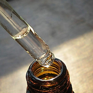 AkoMatial Transparent Empty Amber Glass Dropper Bottles Essential Oil Liquid Aromatherapy with Tapered Dropper Cap Tool Blue 30ml