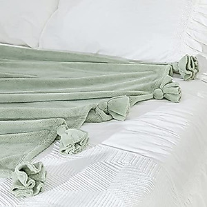 Amélie Home Fleece Throw Blankets with Knot Fringe,Sage Green,50"x60"