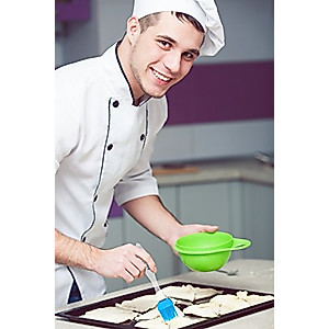 Silicone Basting & Pastry Brushes by AdeptChef, Great for BBQ Meat, Cakes & Pastries – Heatproof, Flexible & Dishwasher Safe, EASY Clean, Food Grade, BPA Free, BUY YOUR SET OF 4 TODAY!