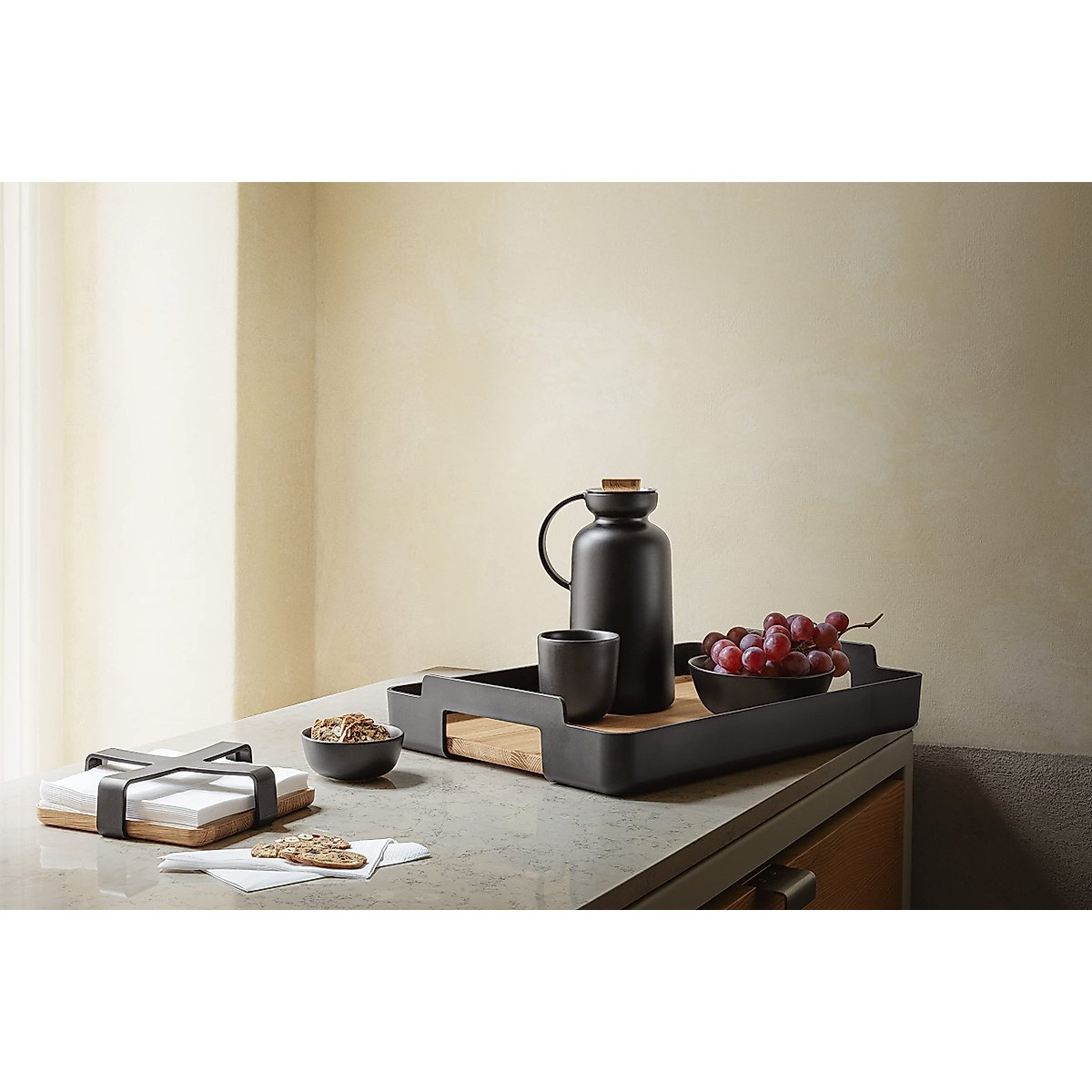 EVA SOLO | Rectangular Serving Tray Nordic Kitchen | Stylish Serving and Practical Design with Handles | Danish Design, Functionality & Quality |