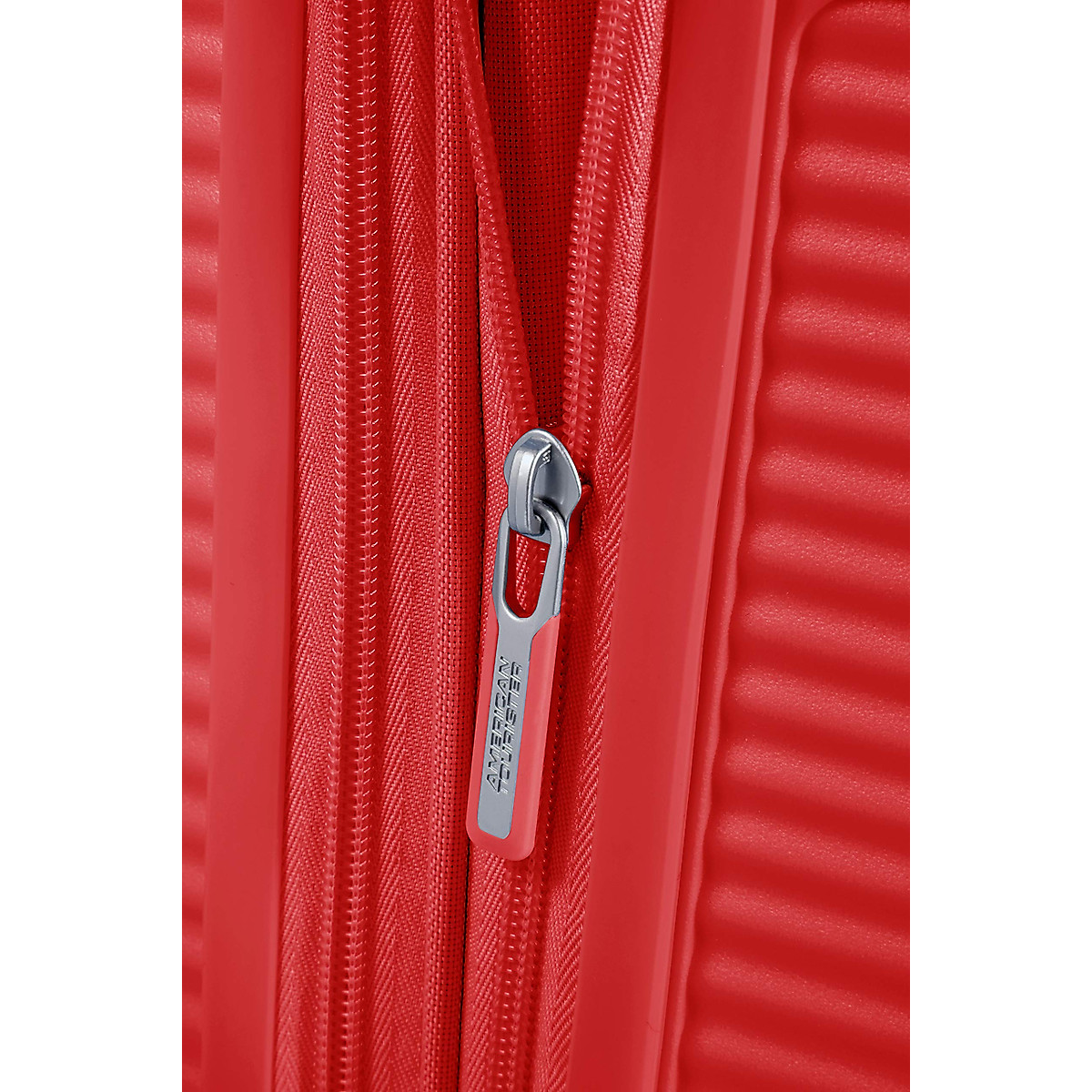 American Tourister Soundbox - Spinner Small Expandable Hand Luggage, 55 cm, 41 liters, Red (Coral Red)