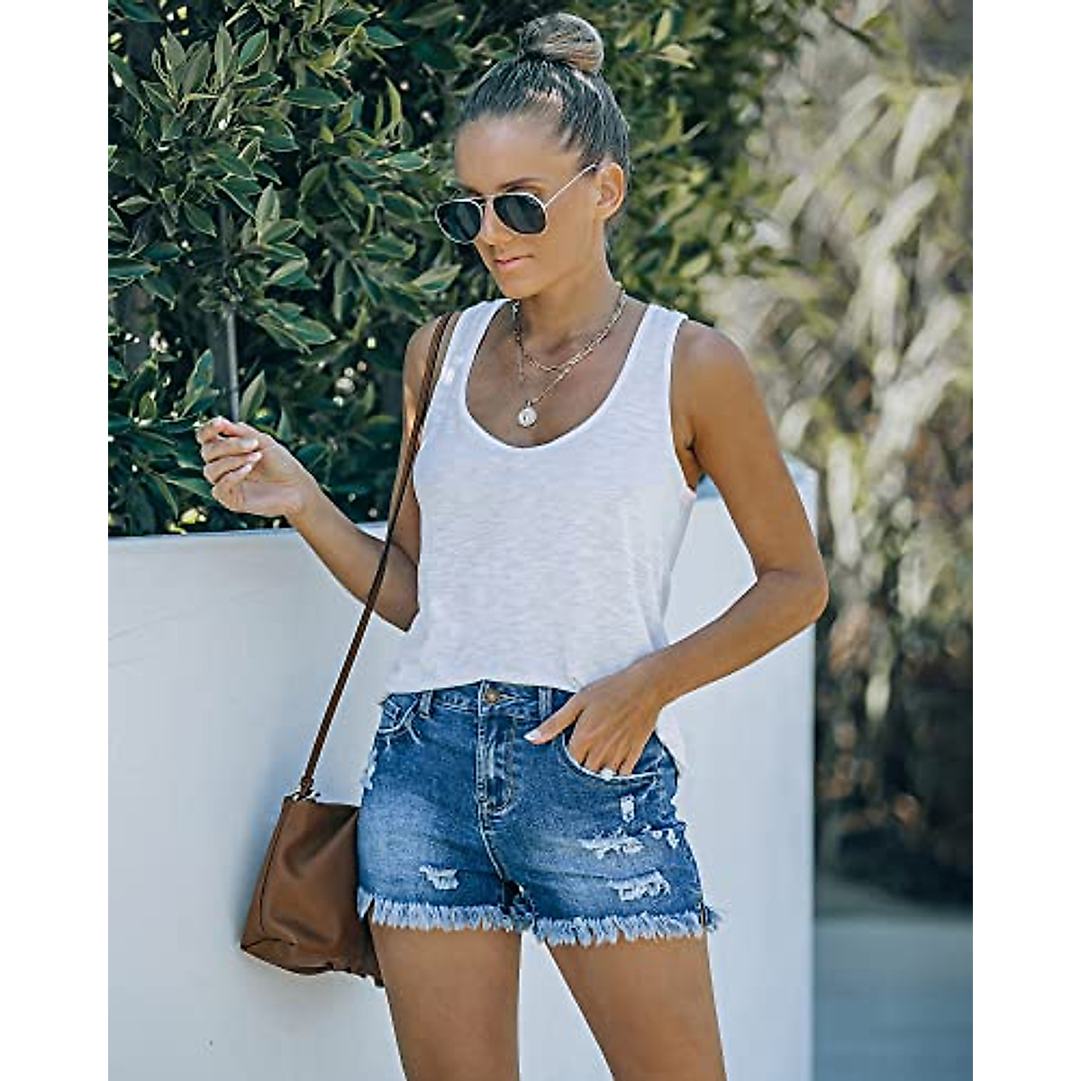 Women's Mid Rise Ripped Denim Shorts Frayed Raw Hem Jean Shorts Casual Shorts, Size XXL