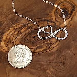 EFYTAL 925 Sterling Silver Infinity Heart Necklace, Best Birthday Gift Ideas for Women, Mom Necklaces for Mother's Day, Pendant Jewelry for Her